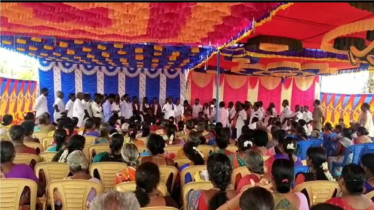 Tamil Nadu: DMK MLA Udayasuriyan Rebukes Elderly Woman During Public ...