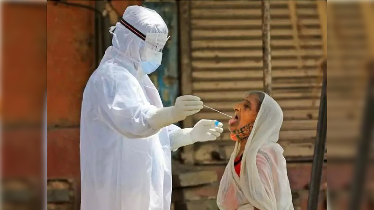 Amid Spike in H3N2 Influenza Cases, Delhi's COVID-19 Positivity Rate Up ...