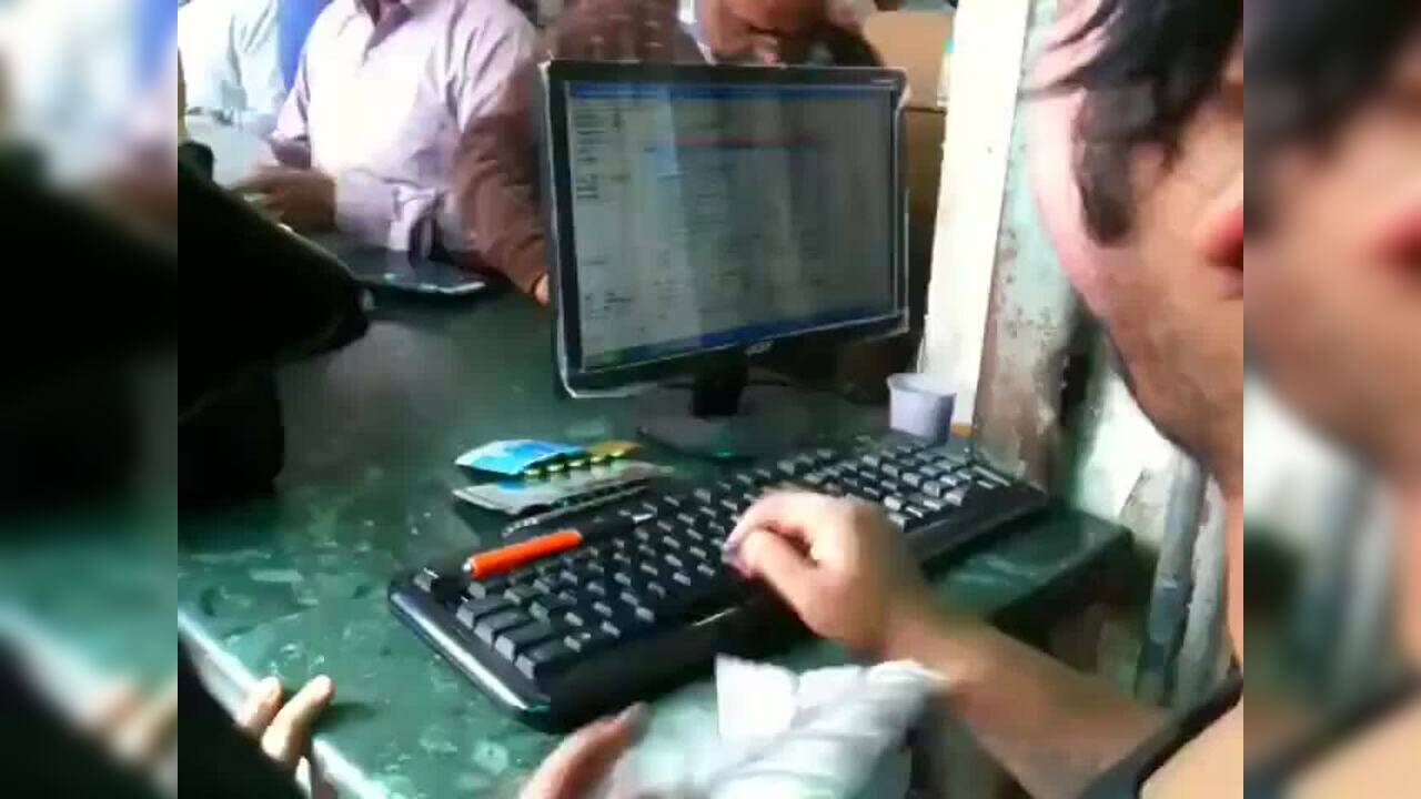 Pharmacy Staff Types With Crazy 'Speed Of Light' In Viral Video ...