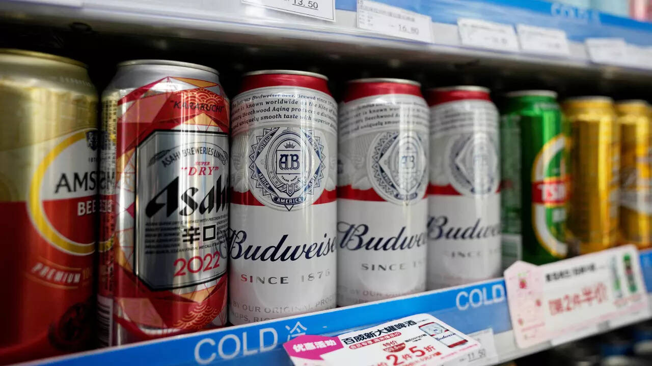 Budweiser Factories Across US Targeted With Bomb Threat Amid Dylan Mulvaney Controversy | World ...
