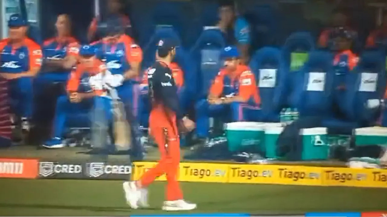Virat Kohli Gives 'Cold Stare' To Sourav Ganguly During RCB-DC IPL 2023 Match, Video Goes Viral ...