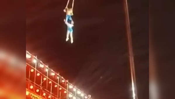 Horror Moment On Cam: Trapeze Artist Plummets To The Ground In Front Of ...