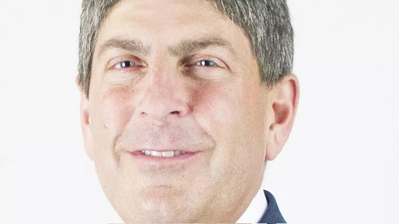 'I deeply regret...' - This CEO OUSTED - admitted he had an ...