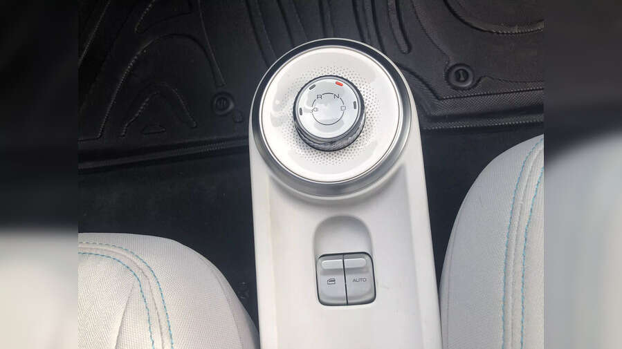 MG Comet EV Price in India, Images, Range, Booking, Features, Design ...