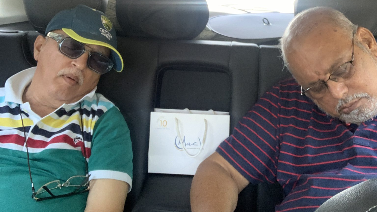 Man Shares Photo Of His Dad And Father In Law Sleeping In Car During Road Trip Netizens Call It