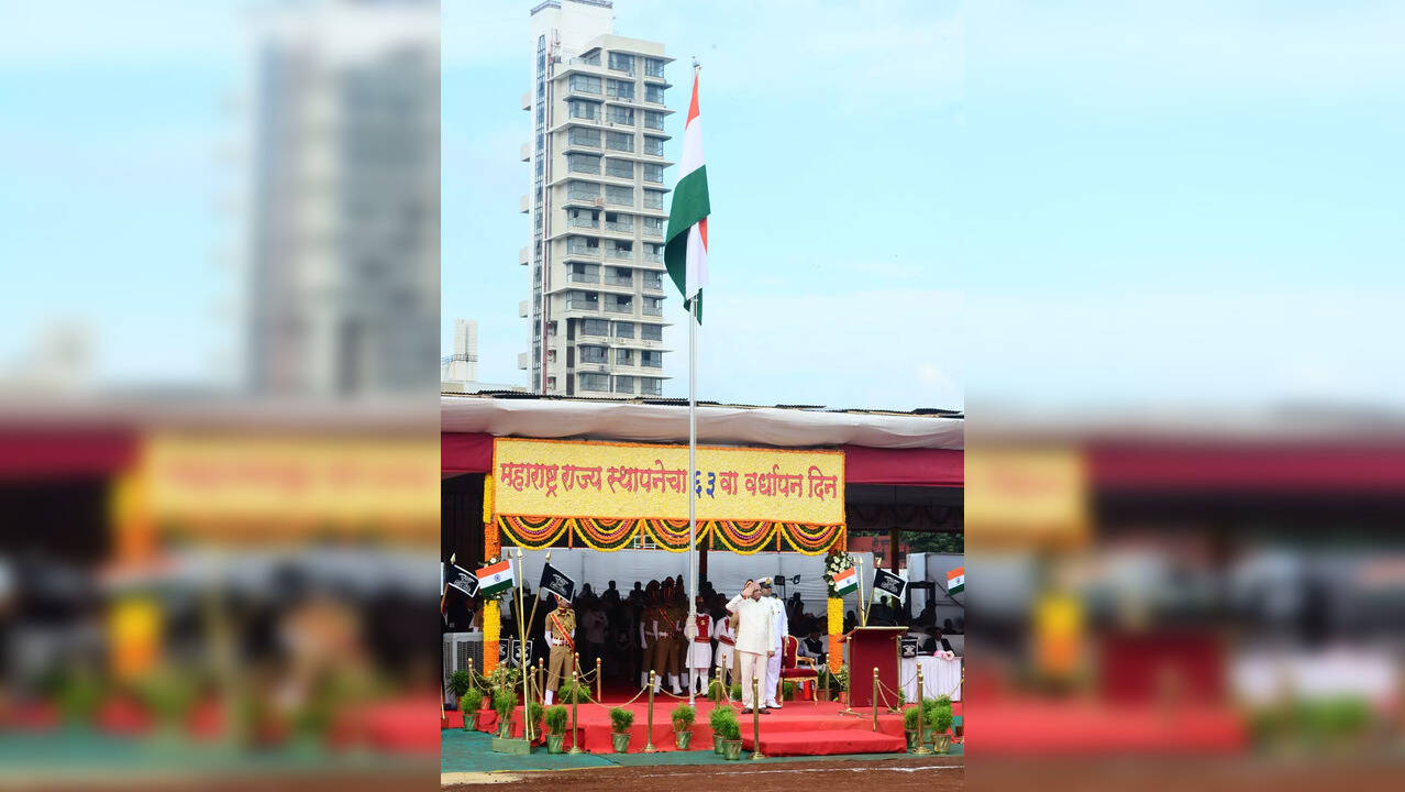 Governor Ramesh Bais unfurls National Tricolour on 63rd Anniversary of ...