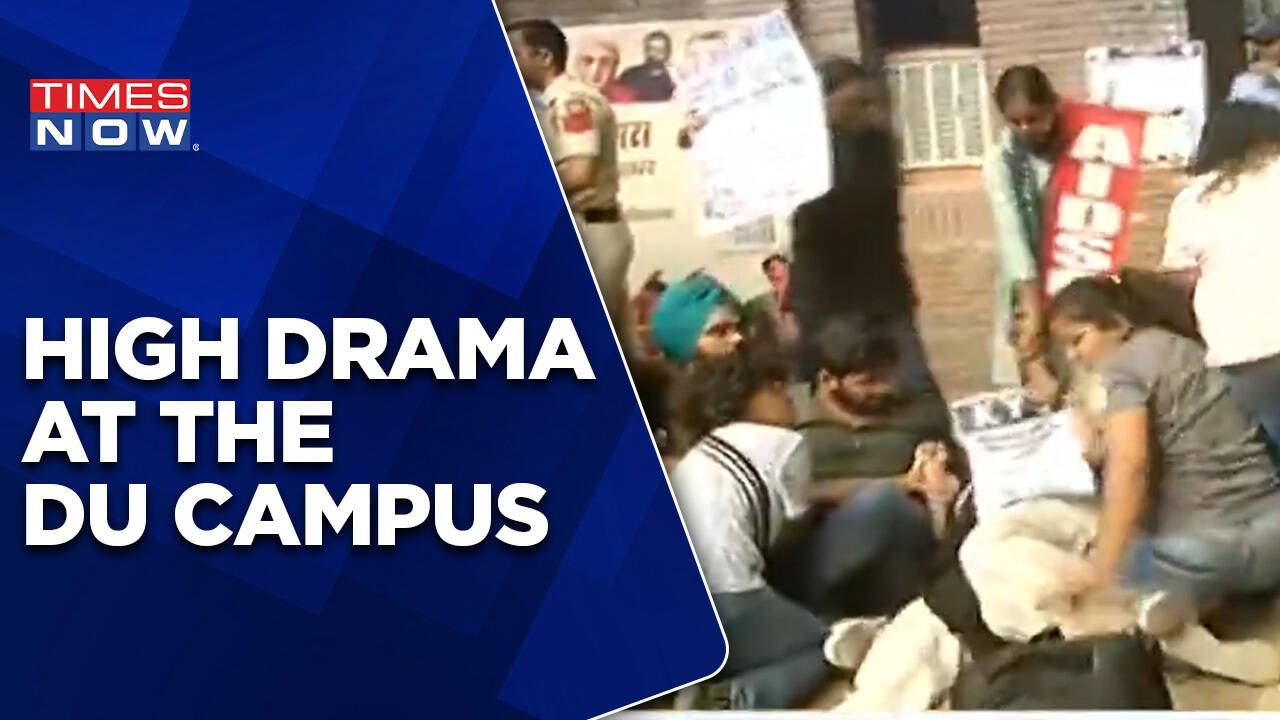 High Drama At DU Campus As Students Stage Demonstration In Support Of ...