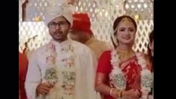 IAS Ananya Ties Knot with IAS Officer Chanchal Rana, Check Their Ranks ...